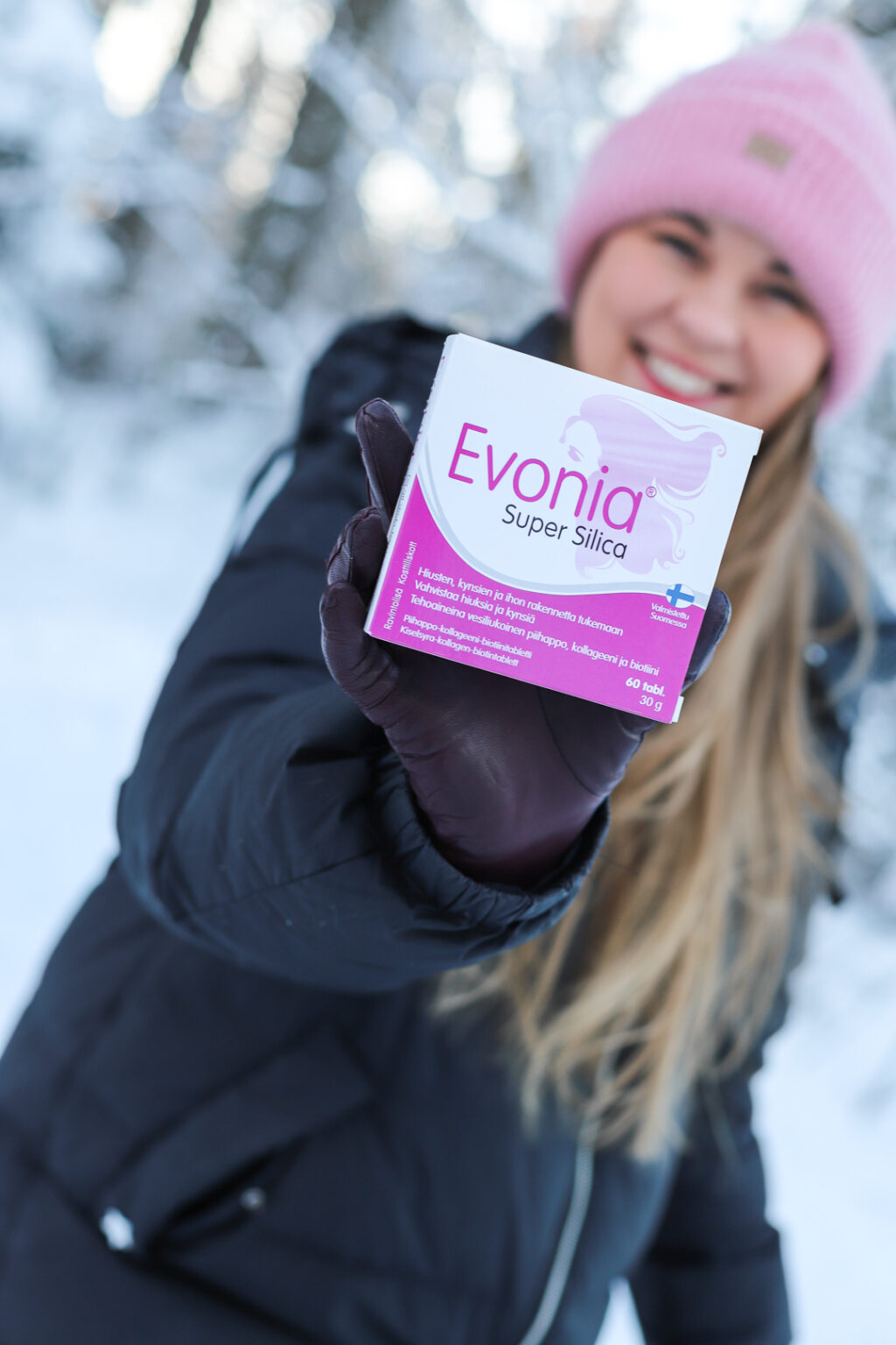 Mona Visuri Kokonaisvaltaista hyvinvointia kokonaisvaltaista hyvinvointia